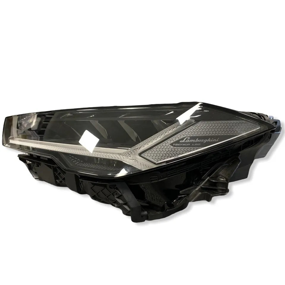 Lamborghini URUS Headlight Left Side – buyanycarsparts